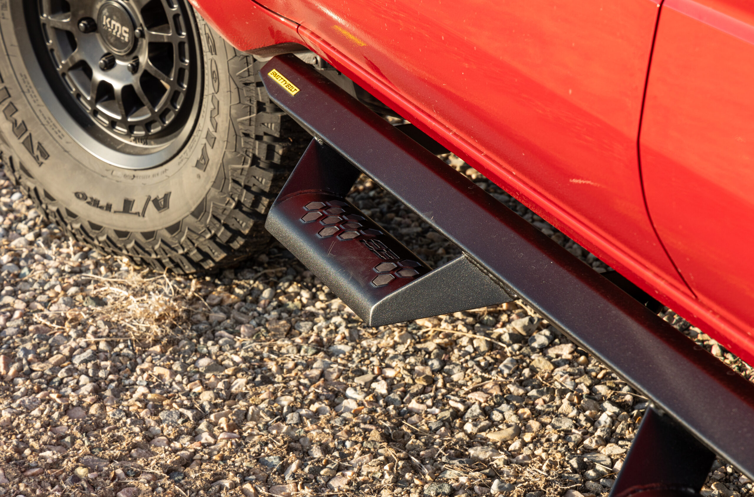 Angular Drop Steps - Textured Black (25+ Toyota 4Runner) - Smittybilt